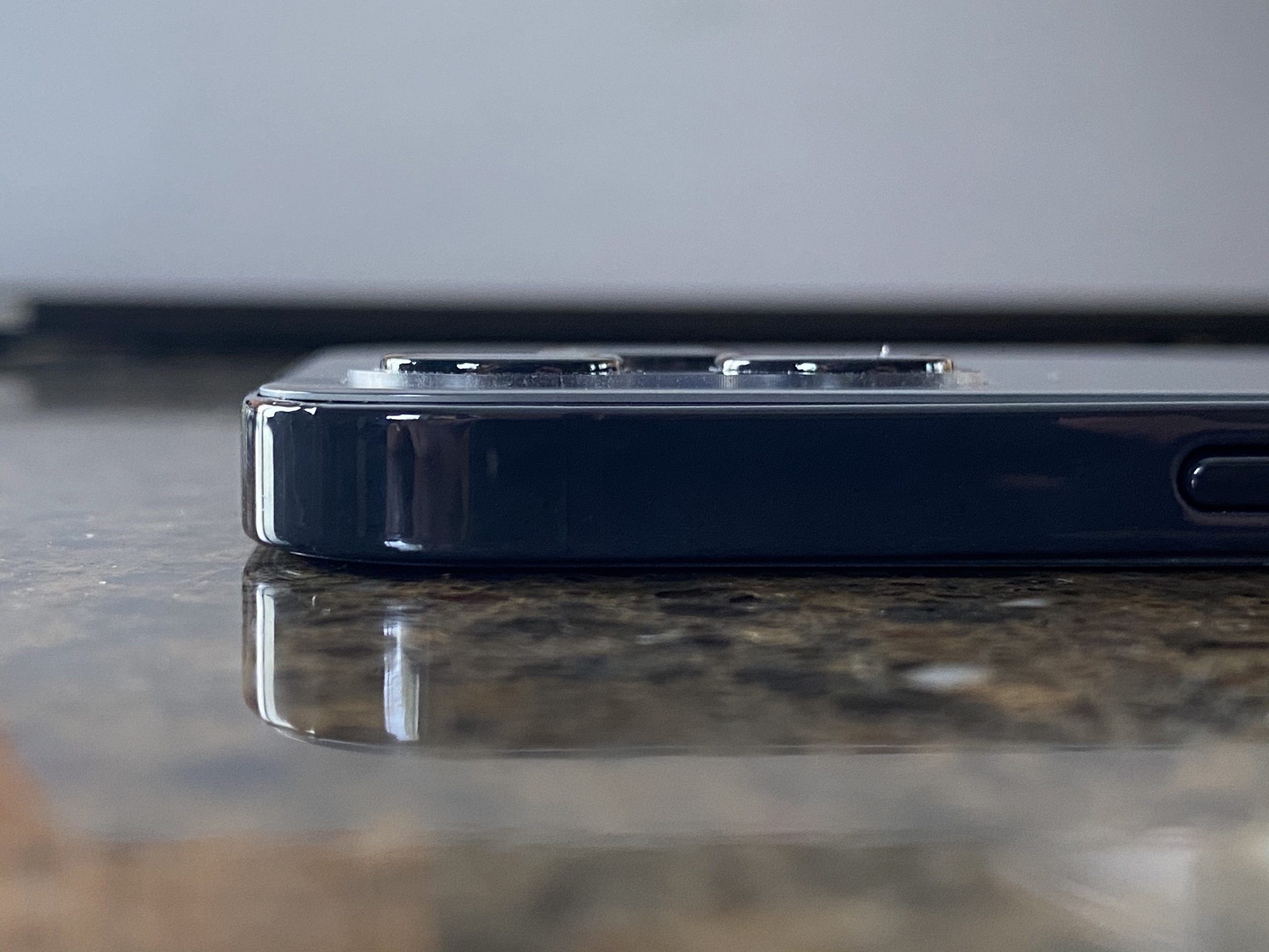 Exclusive: Hands-on with iPhone 12’s radical new design – AppleTrack